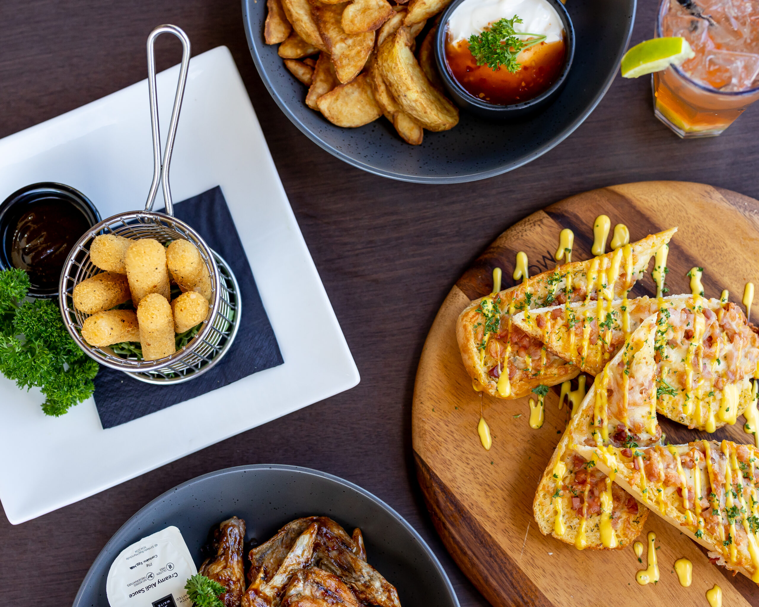 Blackboard Specials | The Criterion Hotel Dalby